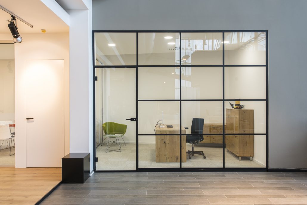 Dělící stěny a příčky DIGERO. Oddělte prostor stylově.