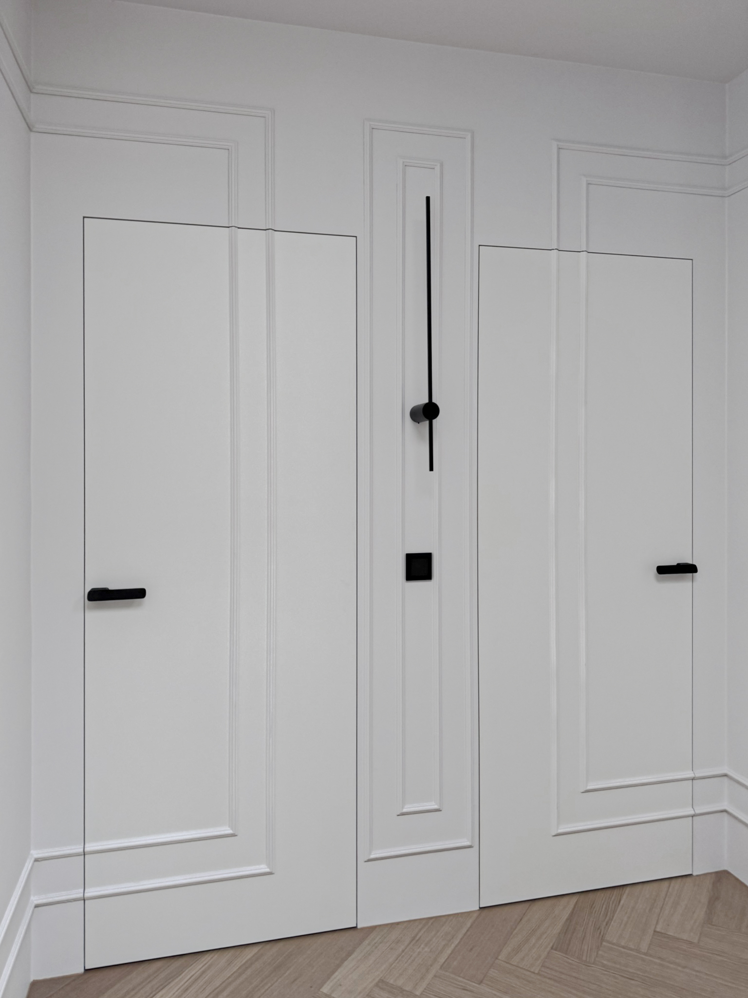 Minimalistické dveře bez viditelné zárubně DURUS 45 DORSIS